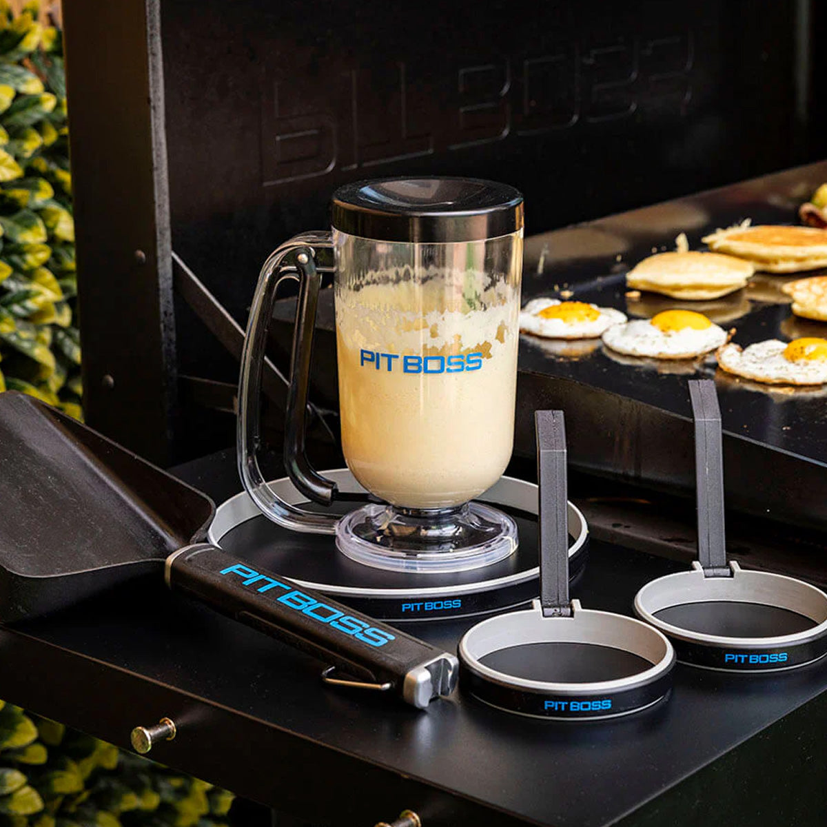 Pit Boss Ultimate Griddle Breakfast Kit Perfect Eggs and Pancakes Ever ...